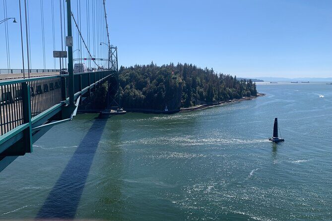 The Ultimate Stanley Park E-Bike Tour - The Value of a Guided Tour