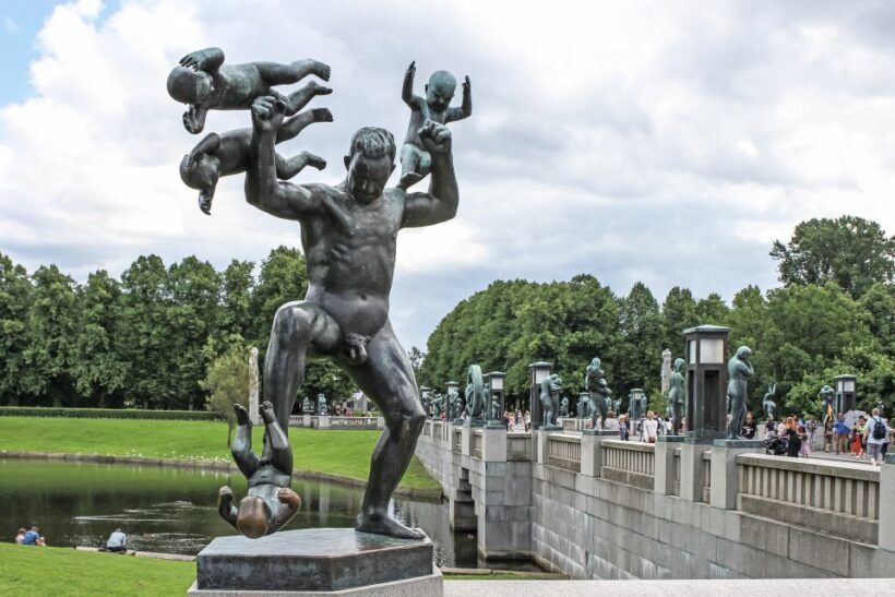 The Vigeland Park in Oslo: Insta-Perfect Walk with a Local - Authentic Reviews