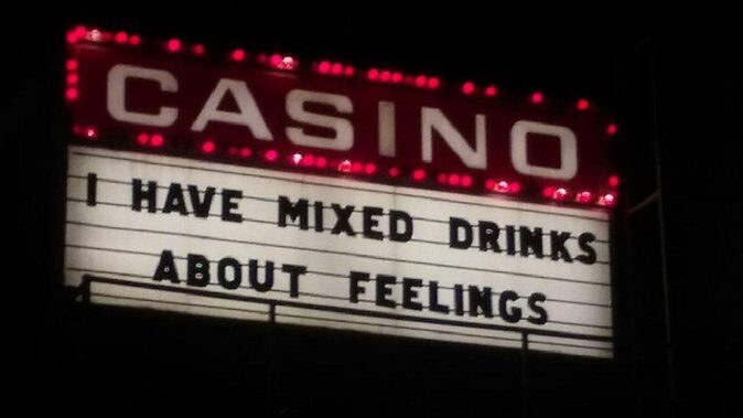 The Weird, Wacky Fremont Bar Experience with Cocktails and Photos - Who Will Enjoy This Tour?