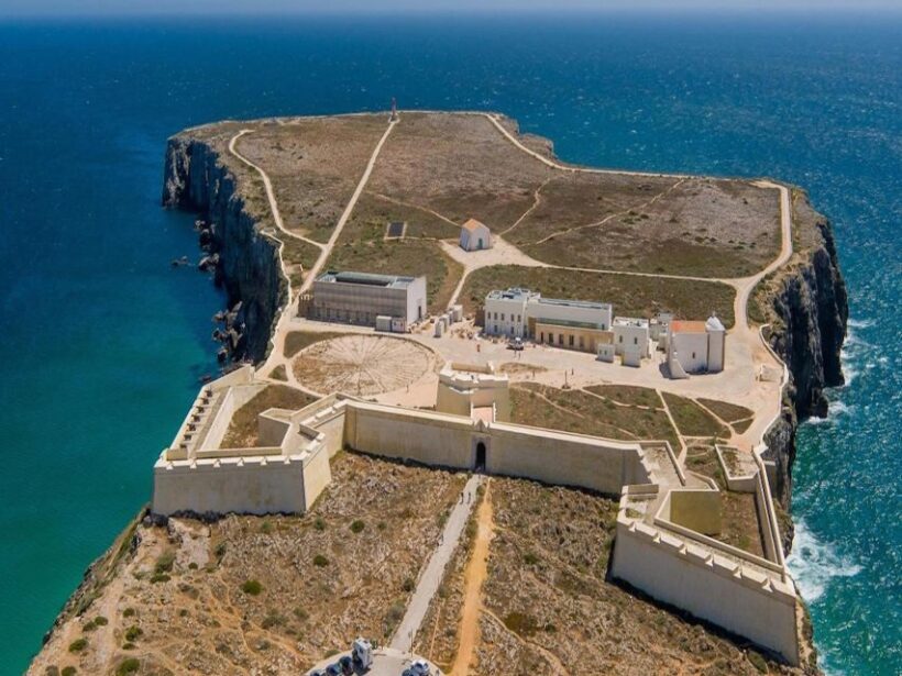 The western wild Algarve with a luxury picnic and extra Wow - Key Points