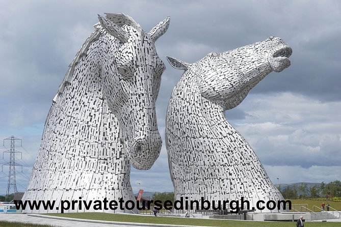 The World Famous Kelpies and Stirling Castle Small Group Tours - Falkirk Wheel Boat Trip