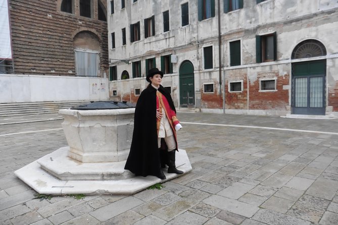 Theatrical Walking Carnival Show & Casanova's Secrets - Practical Details: What You Need to Know