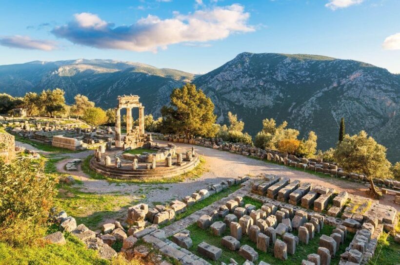 Thermopylae, Meteora and Delphi Full Day Tour - Key Points