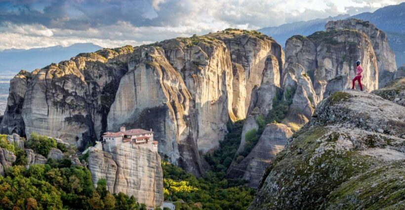 Thessaloniki: Full-Day Meteora Monasteries Tour - Key Points