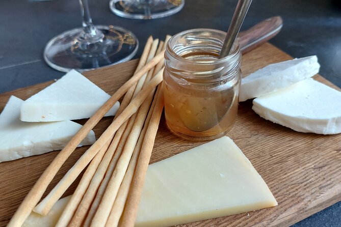 Thessaloniki Small-Group Wine Tasting Tour With Appetizers - Accessibility and Inclusivity