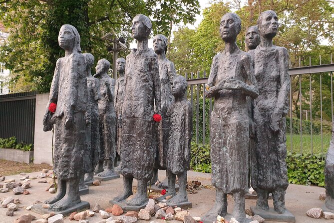 Third Reich Berlin Walking Tour With a French-Speaking Guide - Positive Traveler Feedback