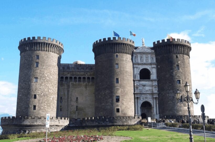 Three-Hour Historic Naples Walk - An In-Depth Look at the Three-Hour Naples Walk