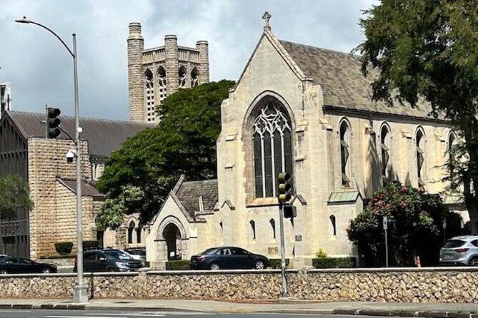 Through A Glass Darkly The Strange and Tragic History Of Honolulu - The Sum Up
