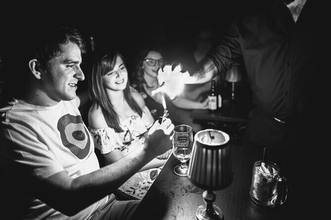 (Thur 7pm) Comedy Magic Show includes 1x Pizza & 2 glasses of Prosecco - The Sum Up: Is This Experience Worth It?