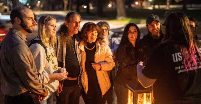 Tides of Tethered Terror: Tampa Ghost Tours - Key Points