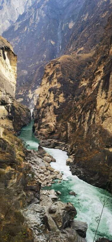 Tiger Leaping Gorge Trekking in the Canyon - The Experience: What Travelers Say