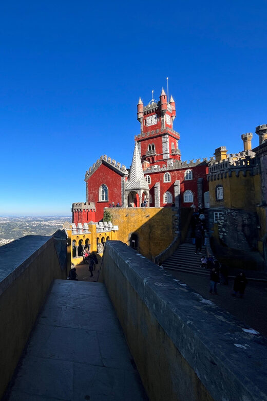 Tiket and guided Visit to Pena Palace - Value and Practical Tips