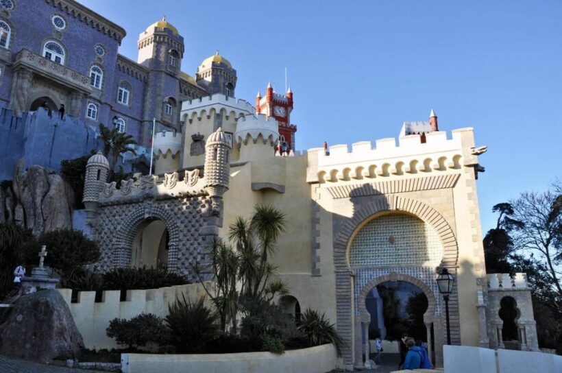 Tiket and guided Visit to Pena Palace - Who Should Consider This Tour?