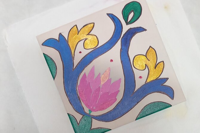 Tile Painting & Cocktails in Porto - Accessibility and Inclusivity