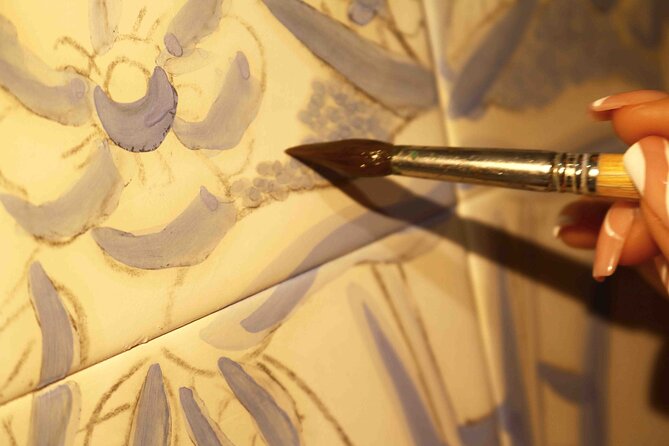 Tile Painting Workshop in the Algarve - Location Details and Meeting Point