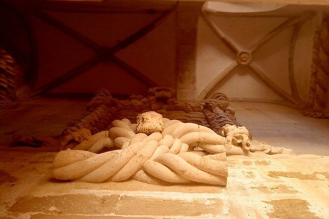 Time travel at the Convent of Christ Tomar - What Makes This Tour Stand Out?