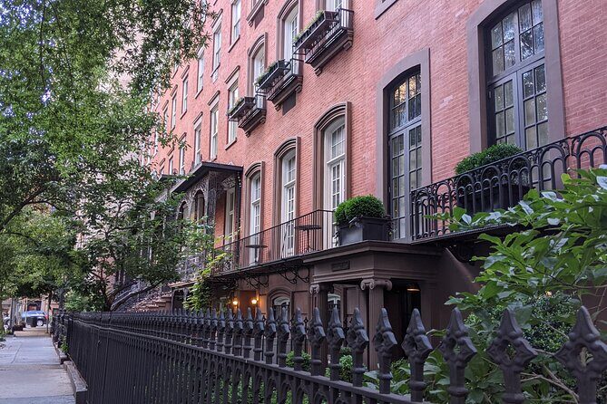 Time Warp in Flatiron: NYC Self-Guided Puzzle Quest - Price and Value