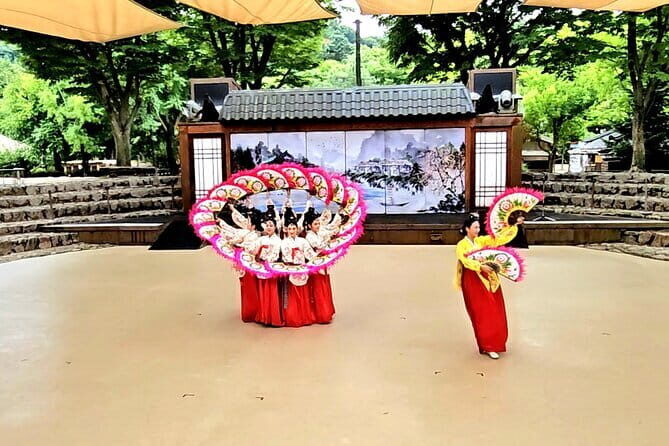 Timeless Fusion: Korean Folk Village, Fortress, Starfield Library - Assessing Value and Practicalities