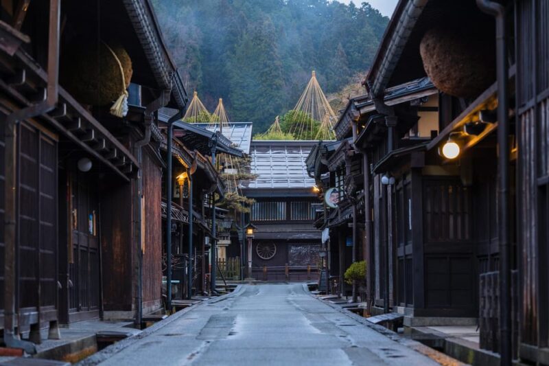 Timeless Takayama: A Walk Through History and Beauty - Connecting With Japans Heritage
