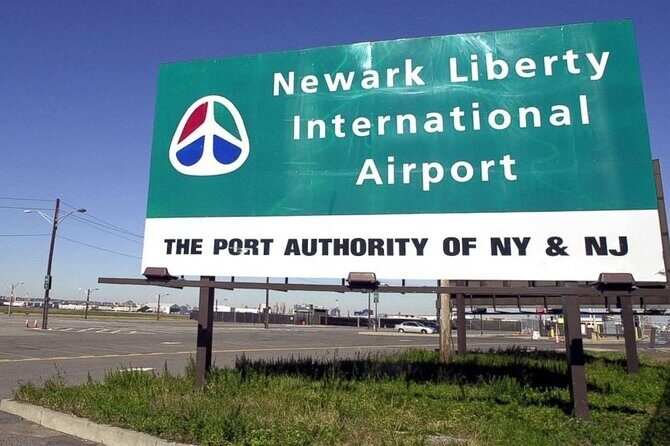 Times Square NYC to EWR Newark International Airport - Why Choose This Transfer?