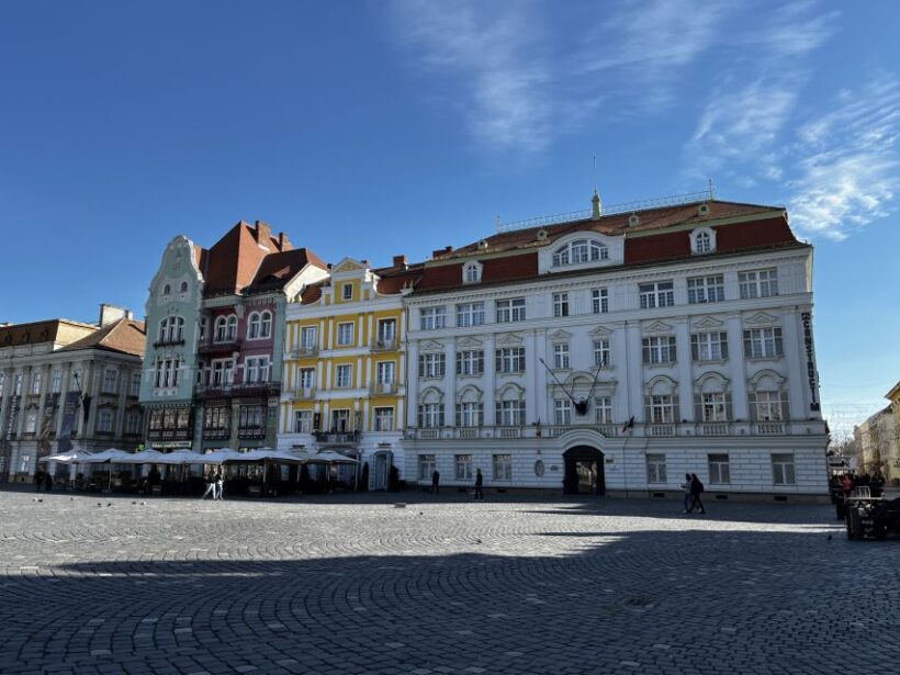 Timisoara: Guided Walking Tour - Why Unirii Square Is a Must-See