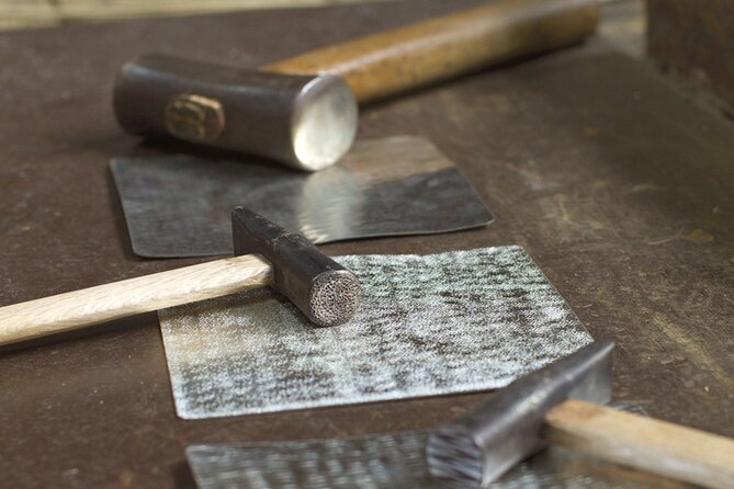 Tin Plate Making Experience in Toyama - Pricing and Participant Information