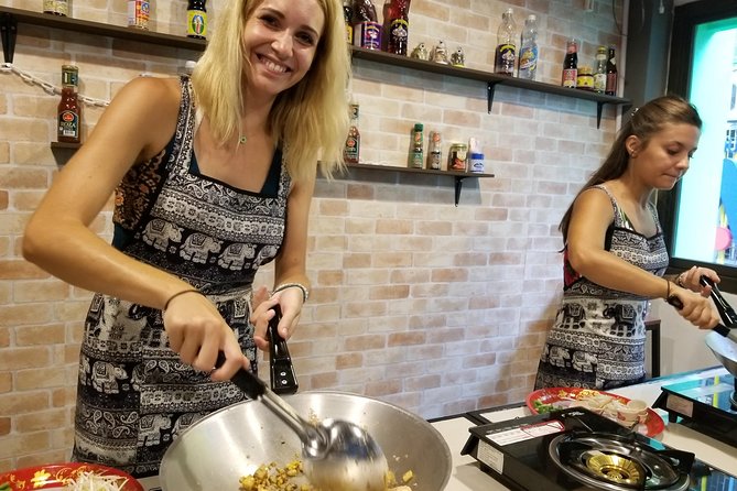Tingly Thai Cooking Class with Morning Market Tour - Who Should Consider This Tour?