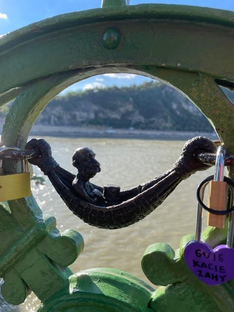 Tiny Sculptures, Big Stories: Kolodko mini statue tour - Exploring Budapest Through Miniature Art