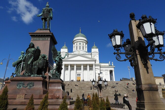 Tip-based Free Walking Tour of Helsinki - RED UMBRELLA TOURS - Practical Tips and Recommendations