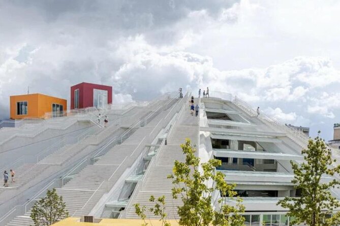 Tirana Center Walking Tour - Key Points