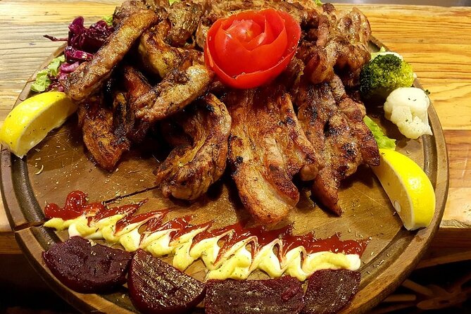 Tirana food & communism sites - 1 day - FAQ