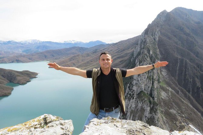 Tirana Walking Tour and Bovilla Lake (3-6 Pax) - Customer Feedback