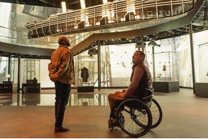 Titanic Exhibit Belfast City Private Chauffeur Tour From Dublin - Inclusions and Amenities