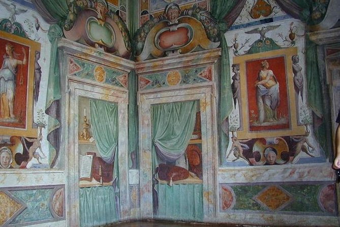 Tivoli Gardens and Hadrians Villa Full Day Guided Tour - Traveler Reviews and Feedback