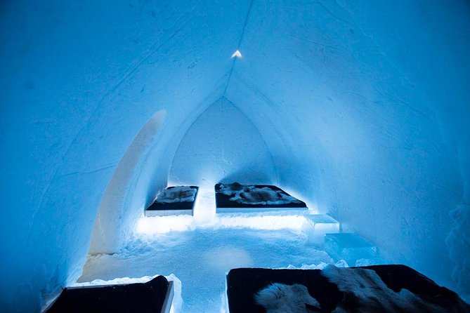 To the Kingdom of Snow and Ice – Full Day Snowmobile Safari to Ice Hotel - Gearing Up for the Snowmobile Adventure