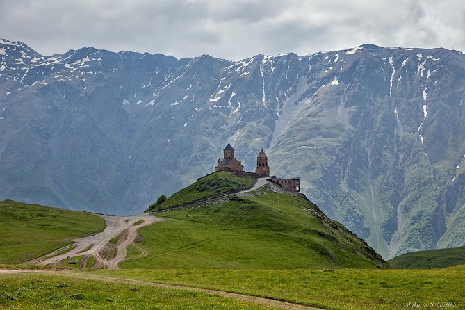 To the Majestic Kazbegi Full Day Tour - Guided Tour of Gergeti Trinity Church