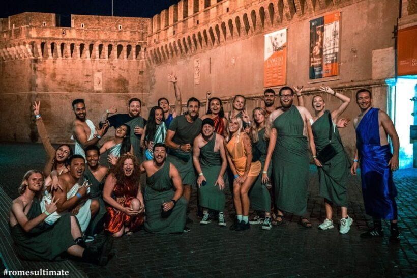 Toga pub crawl with open-bar Party in Rome - The Experience for Different Travelers