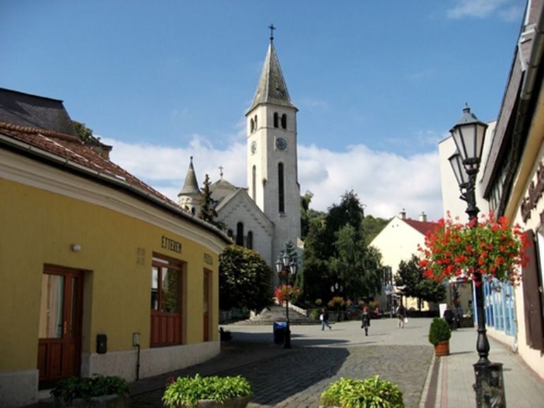 Tokaj Private Day Tour from Budapest - FAQ