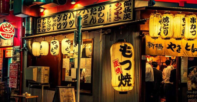 Tokyo: 3-Hour Food Tour of Shinbashi at Night - Navigating the Backstreets With a Local Guide