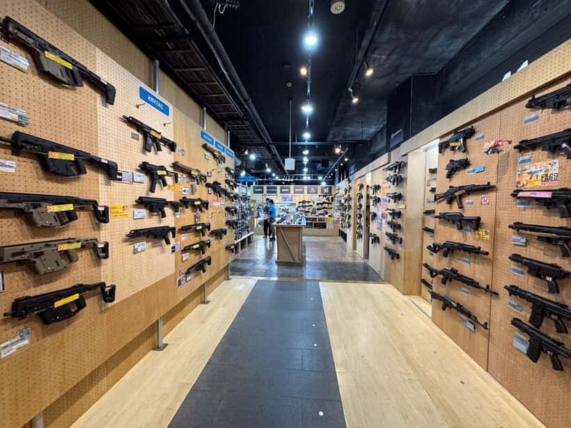 Tokyo: Akihabara Military Shop Tour & Airsoft Experience - Key Points