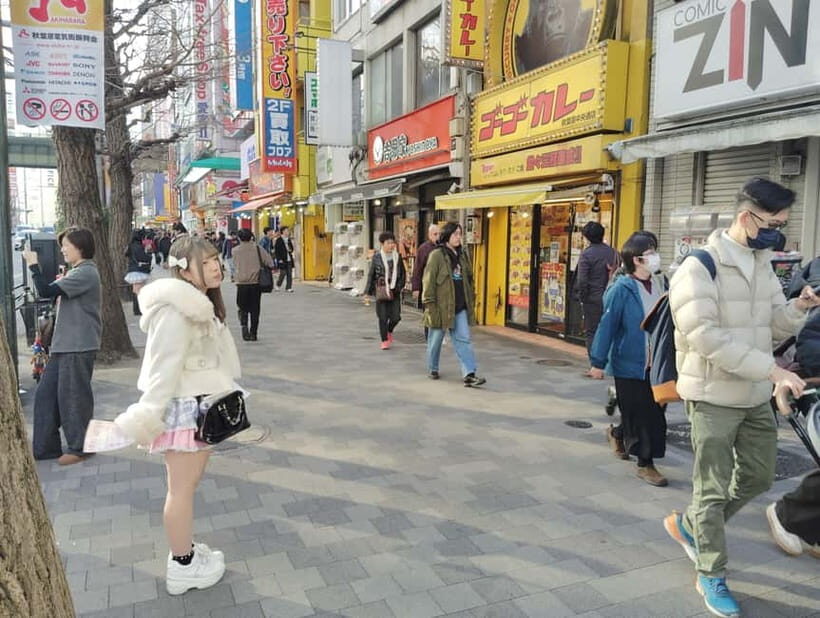 Tokyo: Akihabara Otaku Tour - 1.5h Guided Shopping - Exploring Akihabara: A Detailed Review