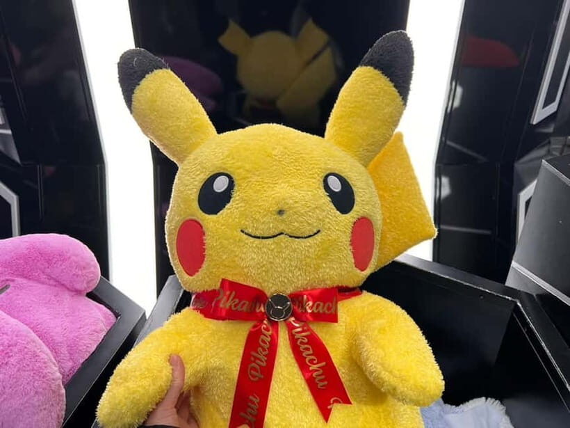 Tokyo: Anime, Manga and capsule toy Tour in Shibuya - An In-Depth Look at the Tour Experience