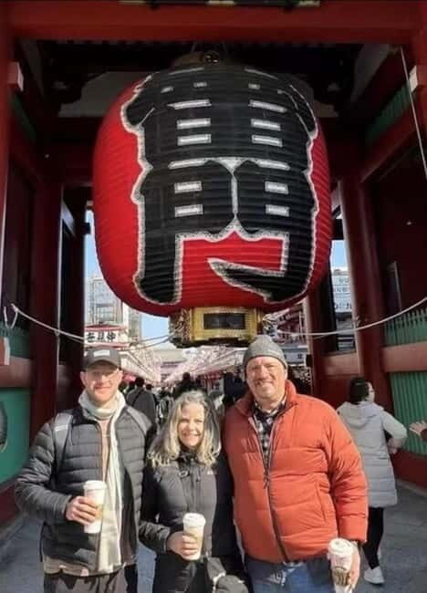 Tokyo: Asakusa Private Tour with a Professional Local Guide - Visiting Senso-ji: Tokyo’s Oldest Buddhist Temple