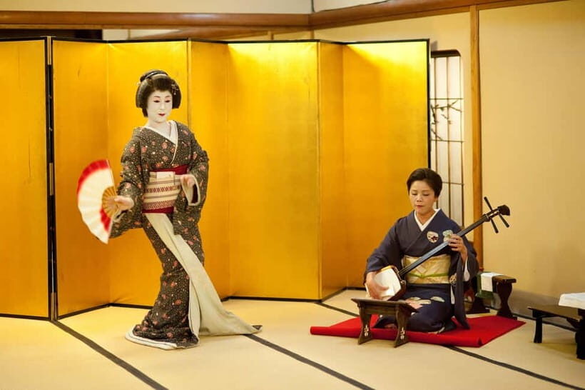 Tokyo: Asakusa Strolling and Geisha Experience - Key Points