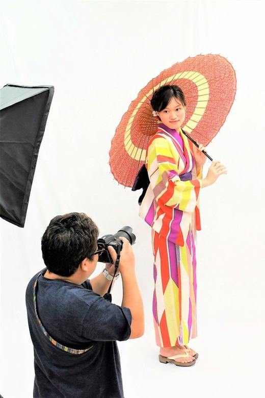 Tokyo: Asakusa Temple Photo Shooting Tour Wearing Kimono - Included in the Tour