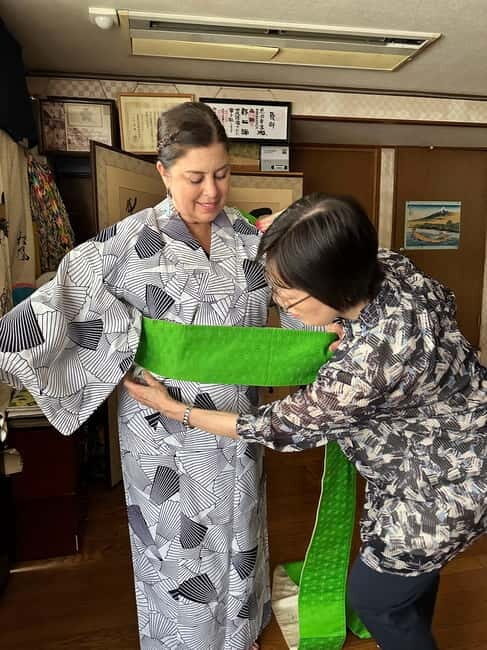 Tokyo: Authentic Japanese Dance Class, Kimono & Souvenirs - Final Thoughts: Who Will Love This Experience?