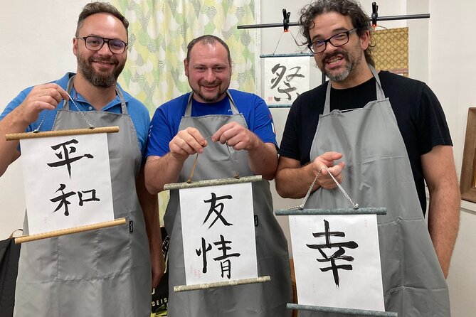 Tokyo: Calligraphy and Kakejiku (Hanging Scroll) Workshop - Host Response