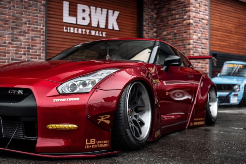 Tokyo Drift: GT-R Car Club R35 Liberty Walk Daikoku Meeting - Key Points