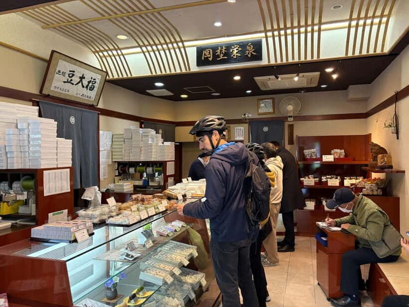 Tokyo : E-Bike Guided Tour Highlights and Hidden Gems - FAQ