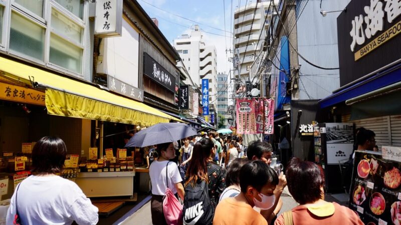 Tokyo Fish Market Food Tour: Street Food & Friendly Guide - Complimentary Sake at the Meeting Point
